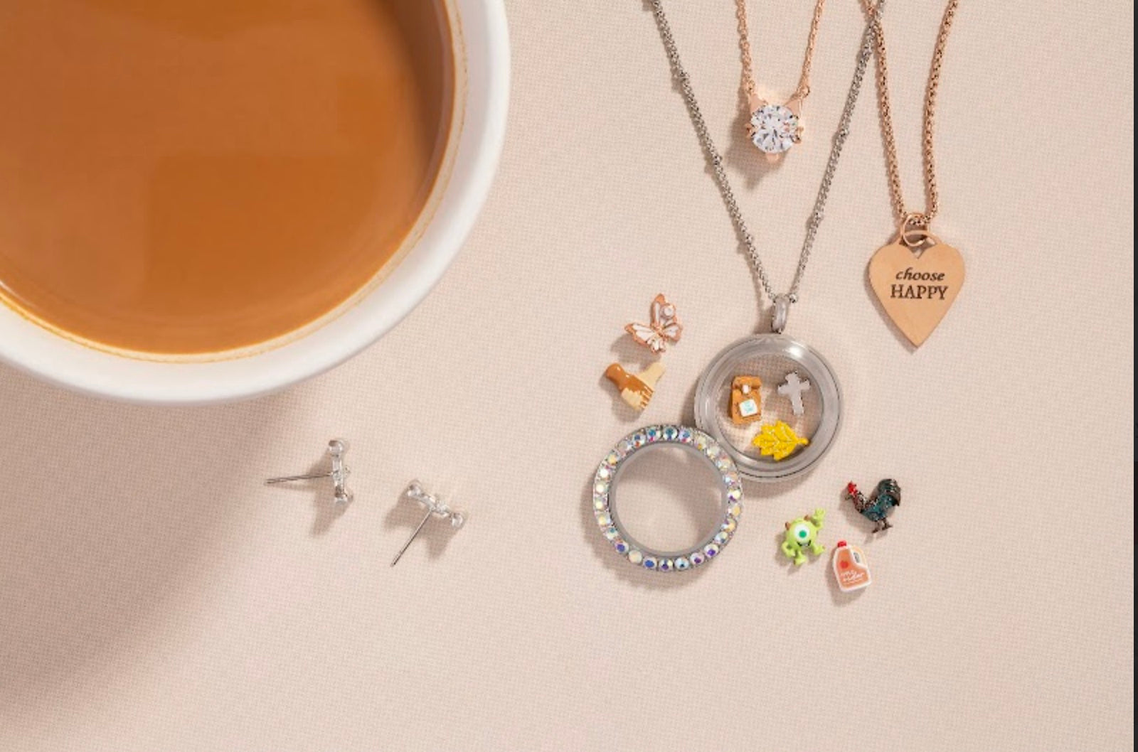 Top 5 Lockets for Storing Keepsake Photos – Guvit